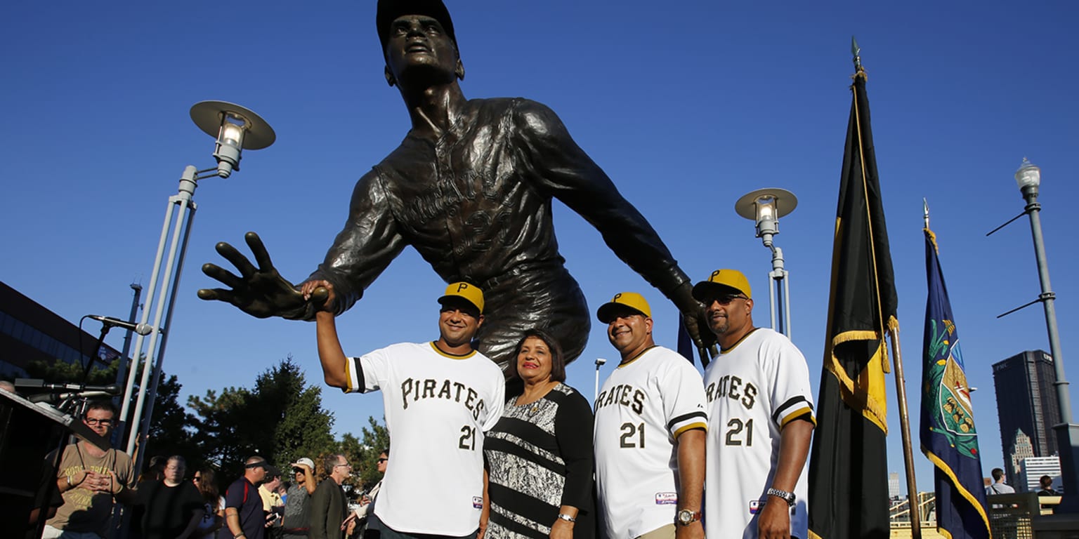 La historia de Roberto Clemente sigue inspirando la admiración de todos