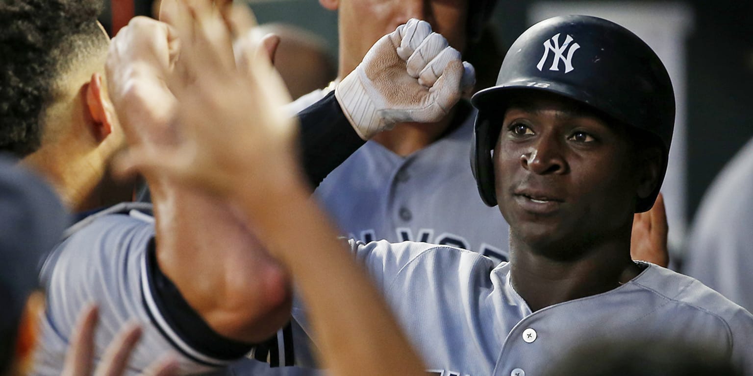 Yankees score 5 in 5th to tie set with Twins
