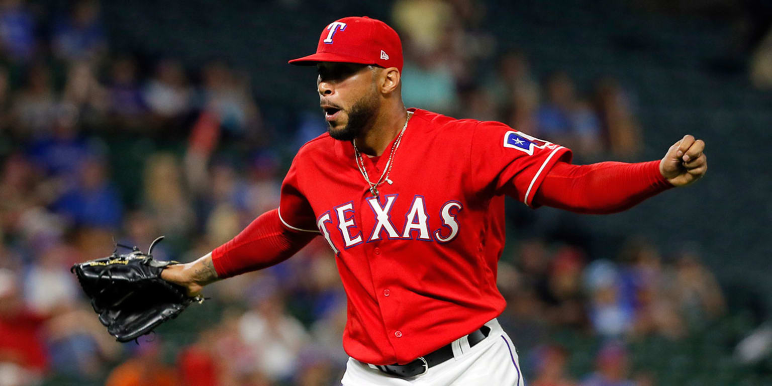 Rangers' Alvarez has endured long road to MLB