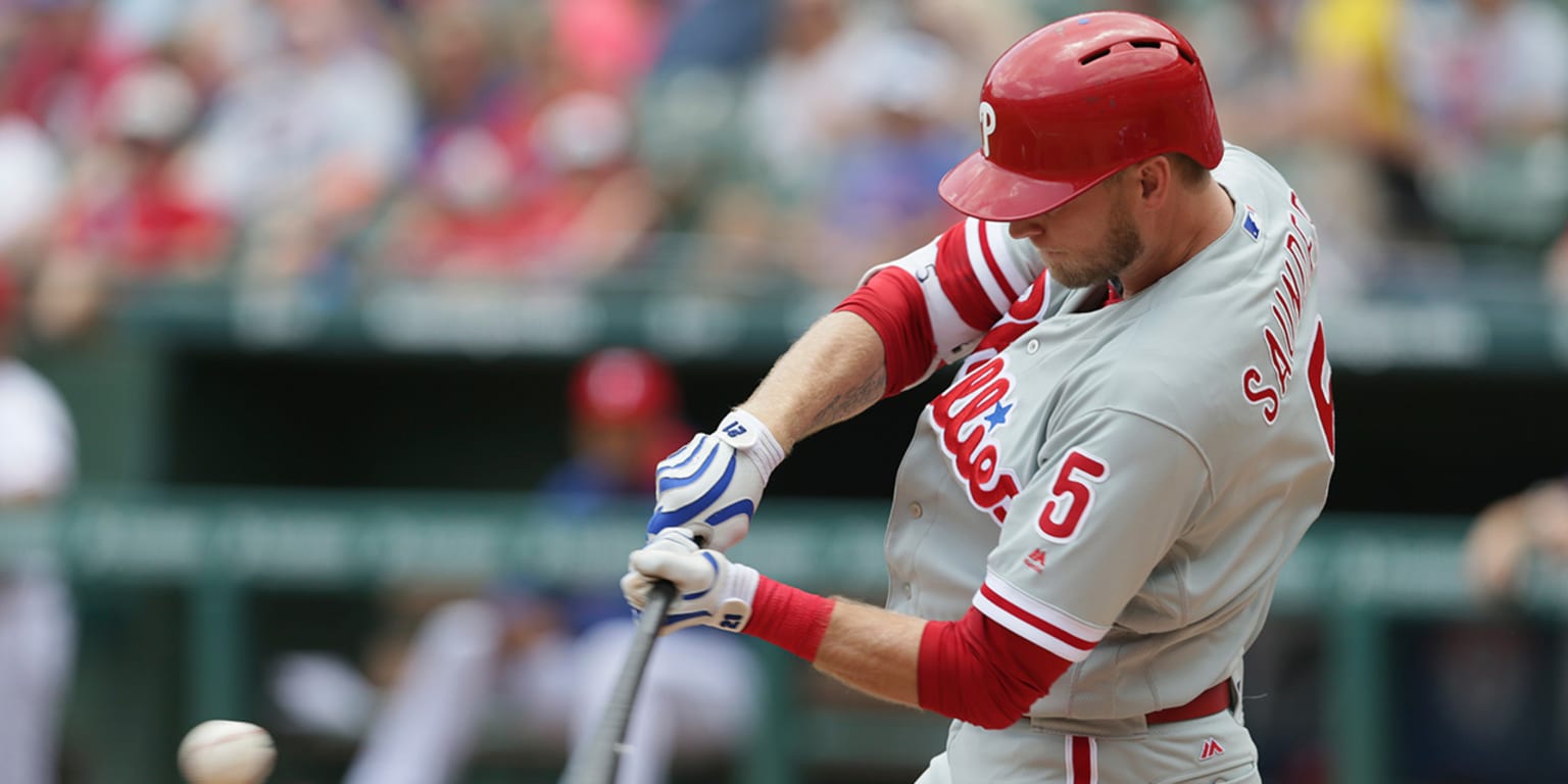 Phillies' Michael Saunders injured vs. Rangers