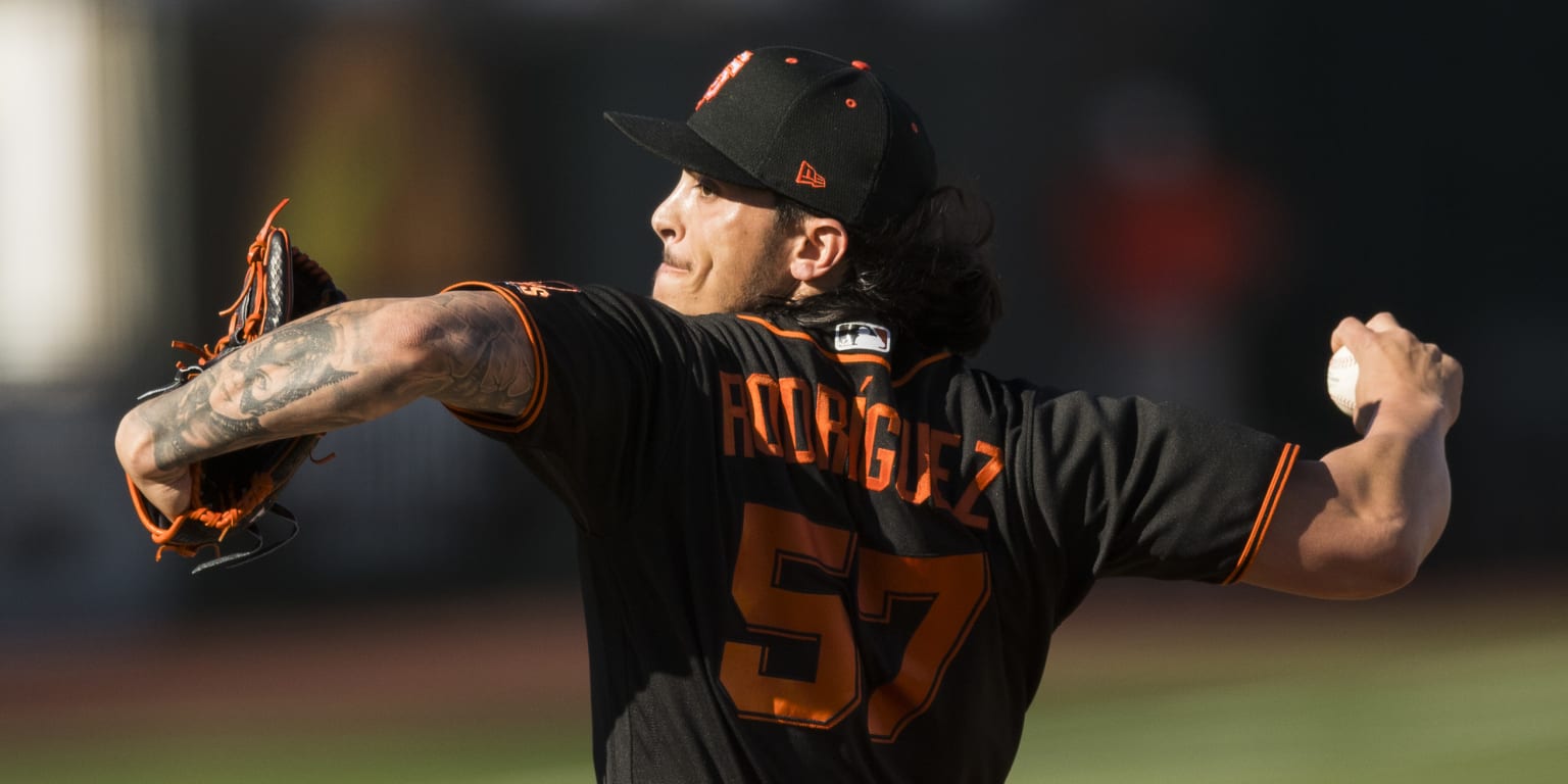 Dereck Rodríguez, Trevor Cahill brought up by Giants