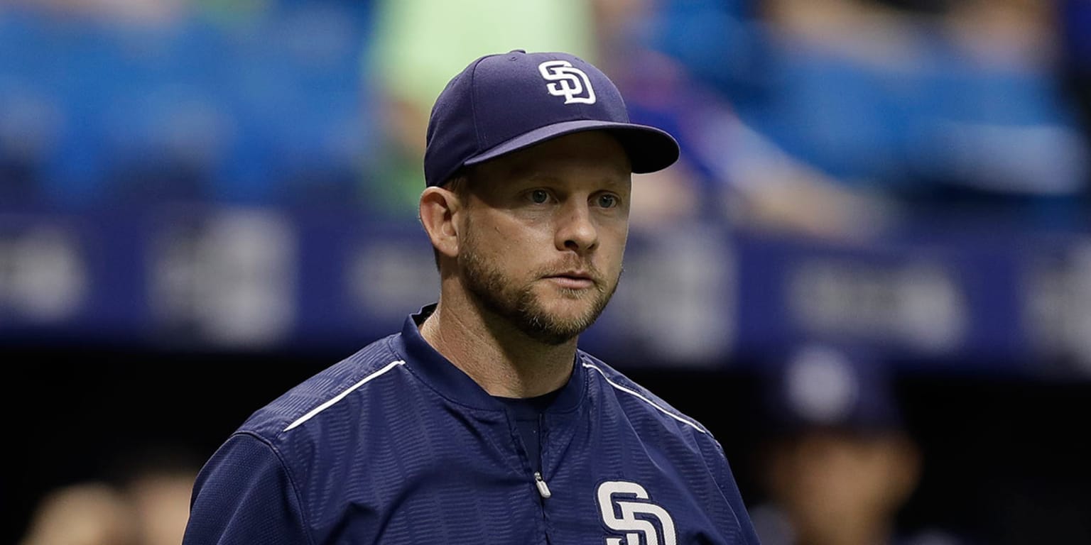 Andy Green wants young Padres to stay present