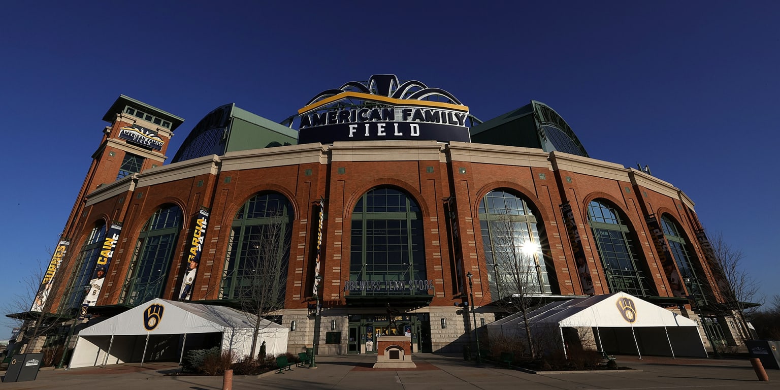Brewers to celebrate 25 seasons at American Family Field