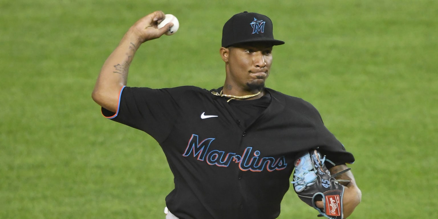 Sixto Sánchez wins MLB debut