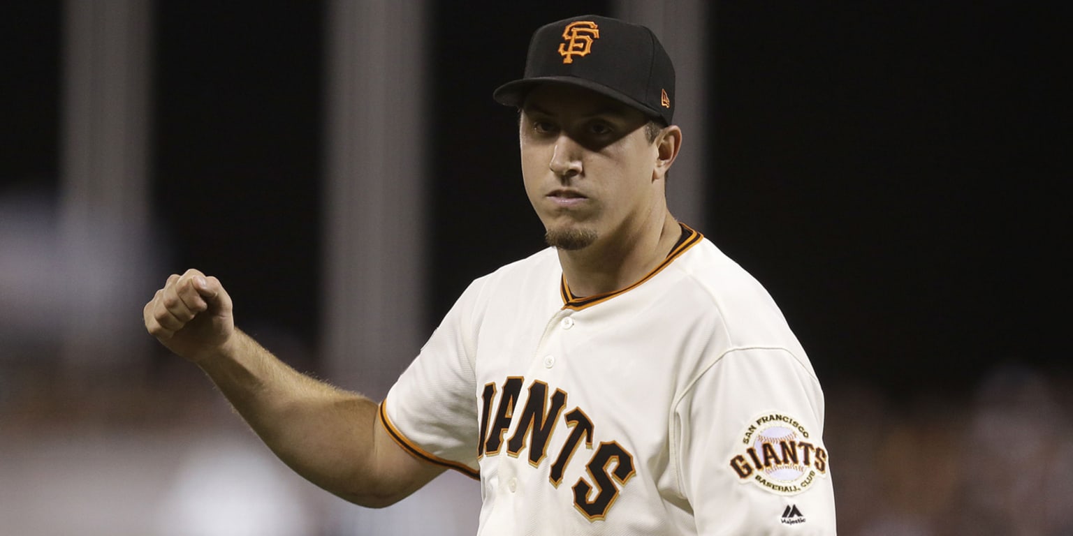 Giants Inbox: Could Derek Law become closer?