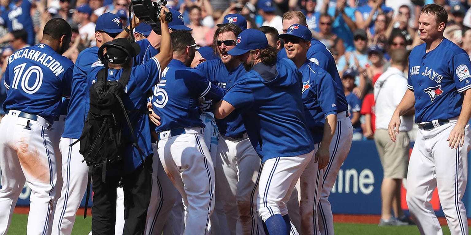 Devon Travis providing spark to Blue Jays