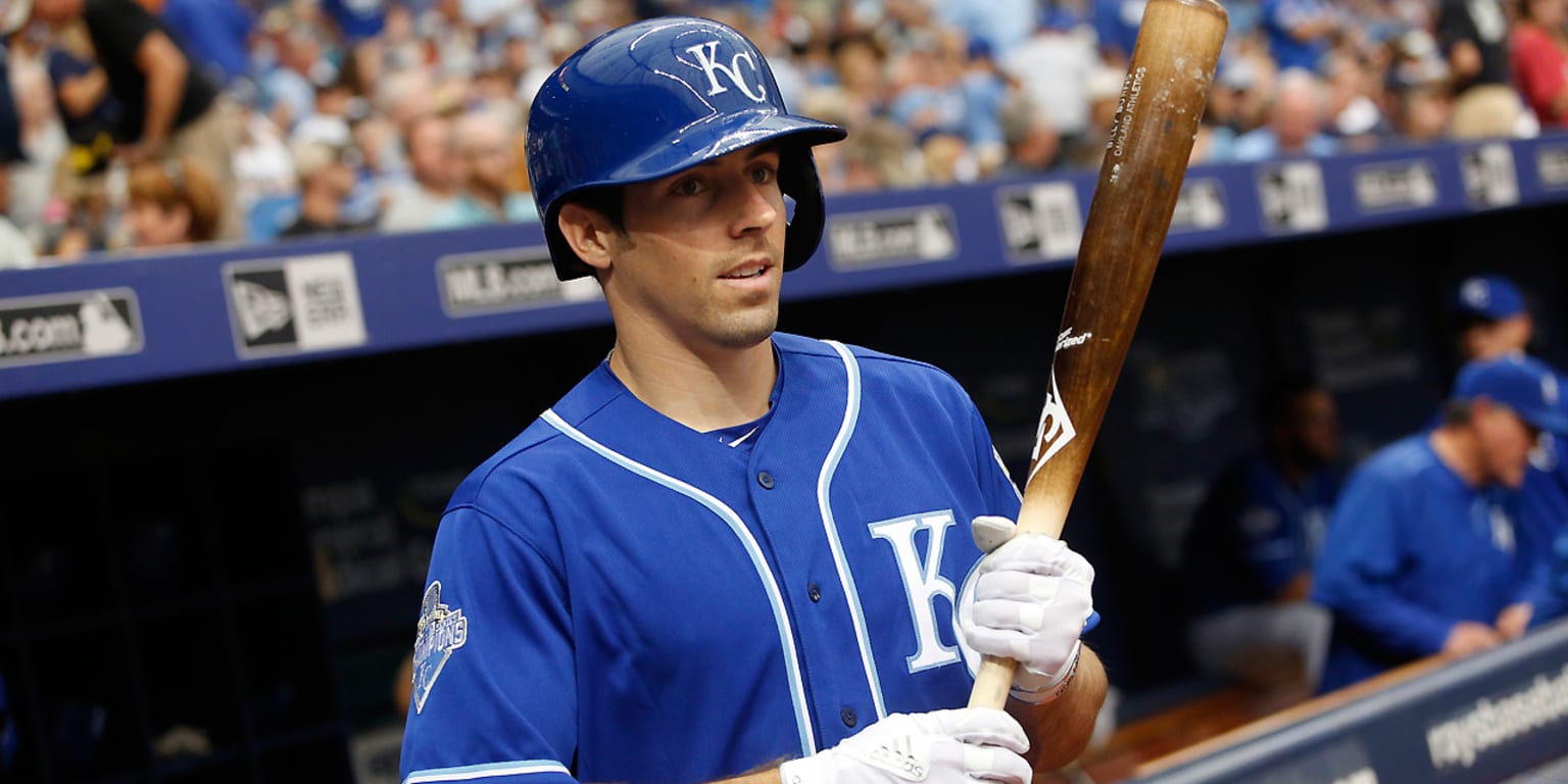 Royals Billy Burns shows off speed to first