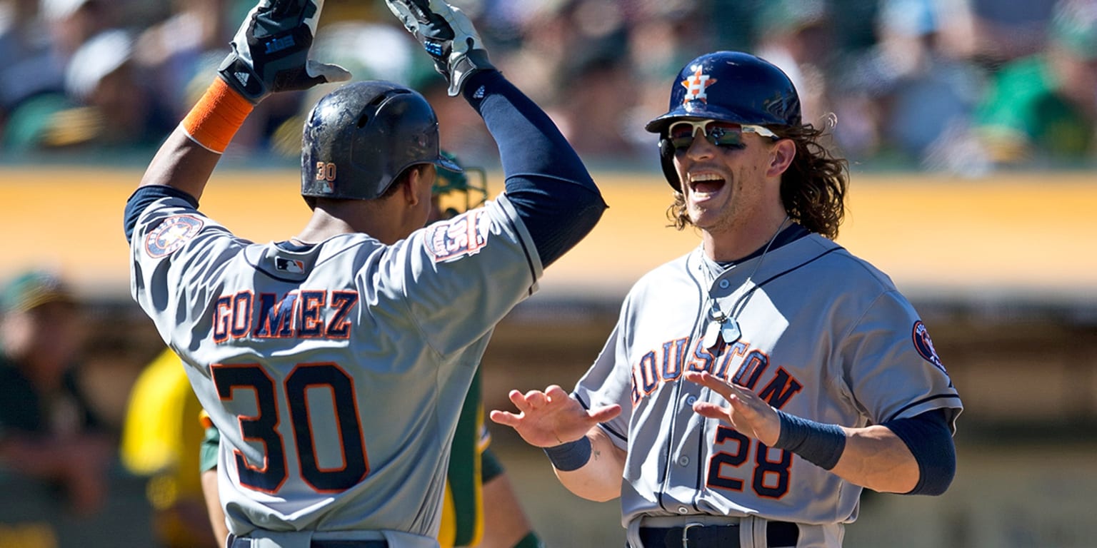 Colby Rasmus, Carlos Gomez buy suits for team