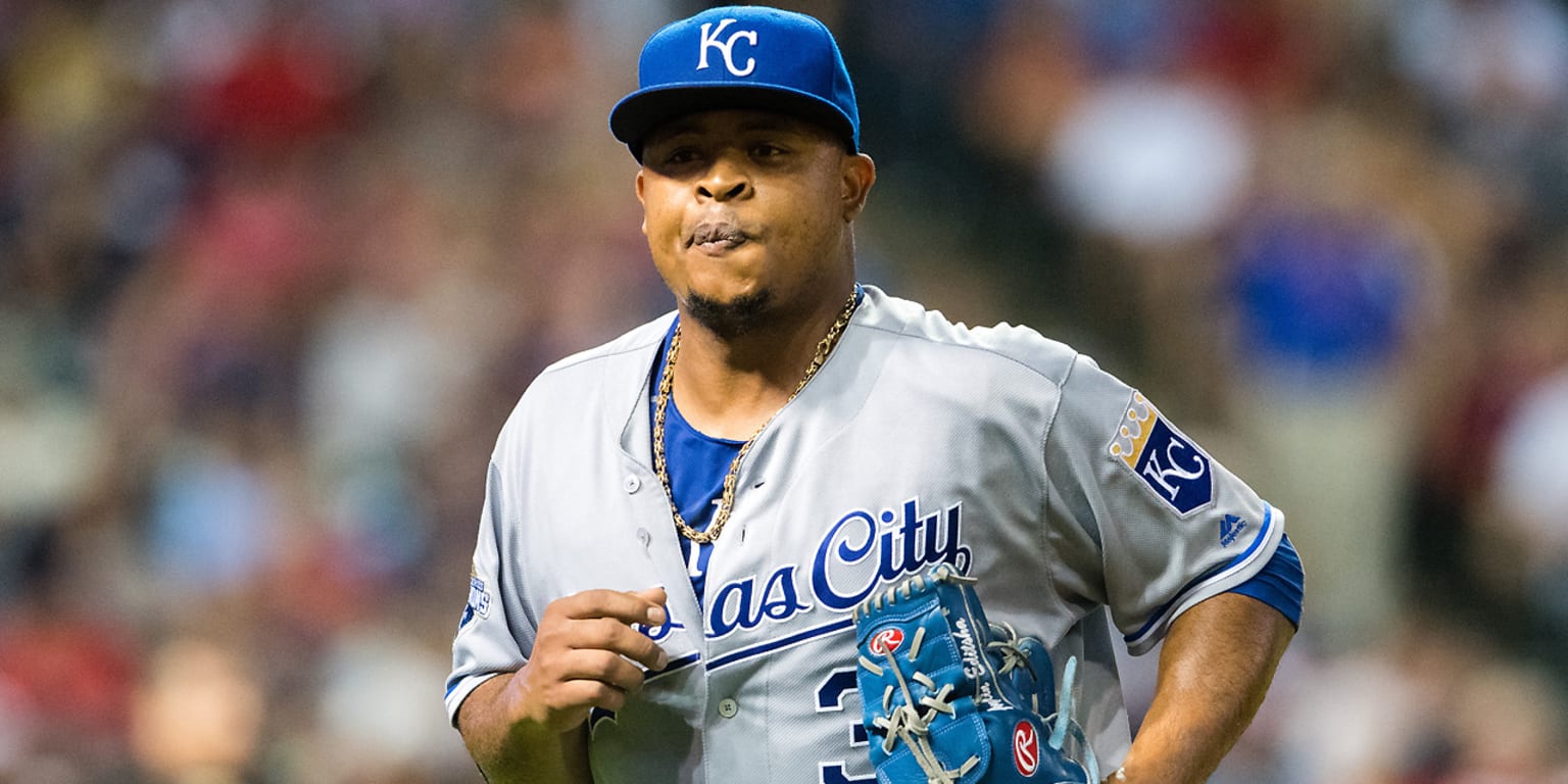 Edinson Volquez has strong start vs. Indians