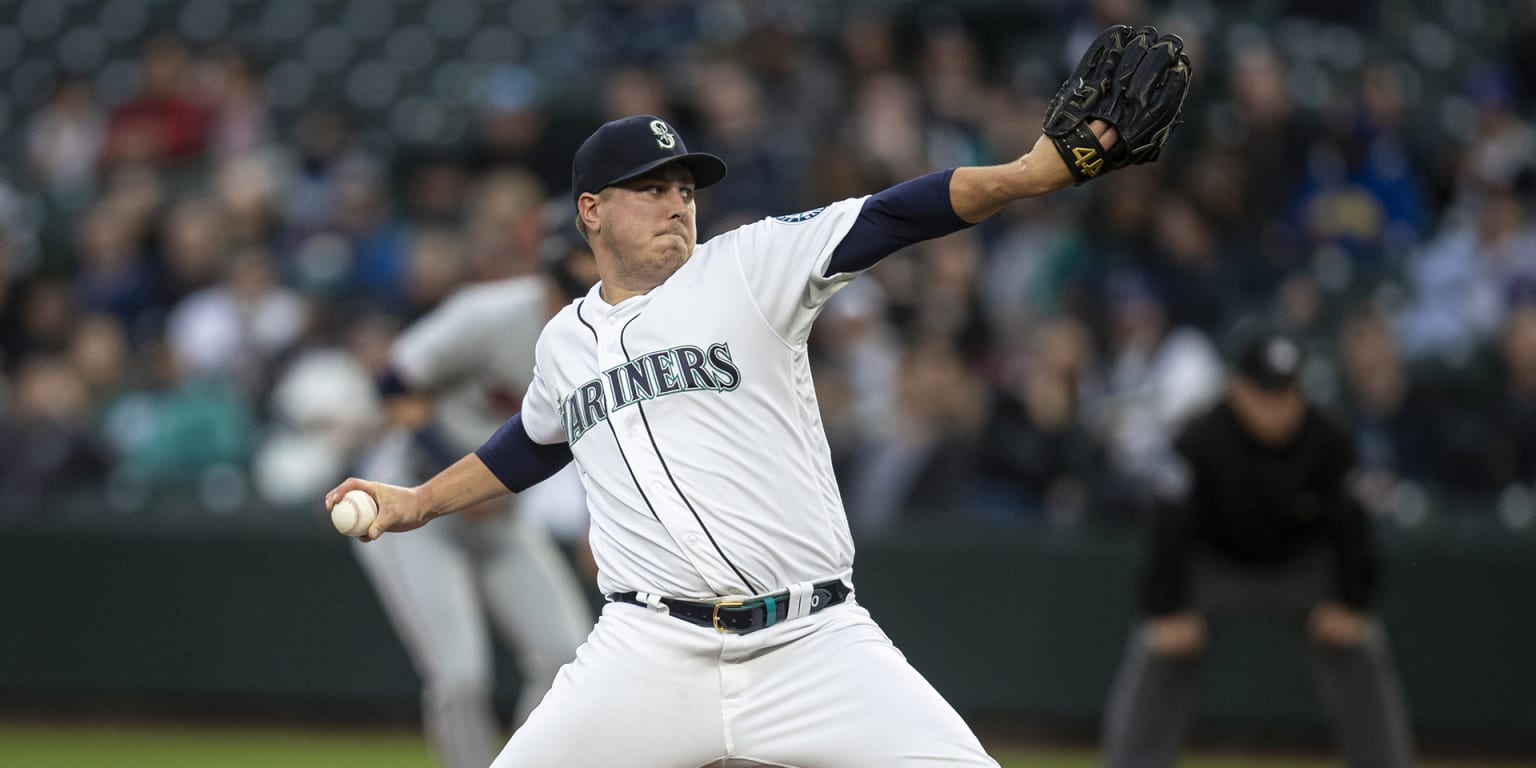 Erik Swanson, Kristopher Negron recalled