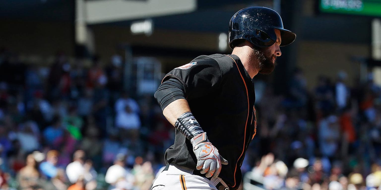 Brandon Belt dominates at D-backs spring home