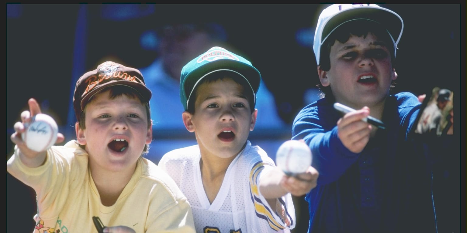 Photo of the Day: These young Orioles fans stood atop their bikes to ...
