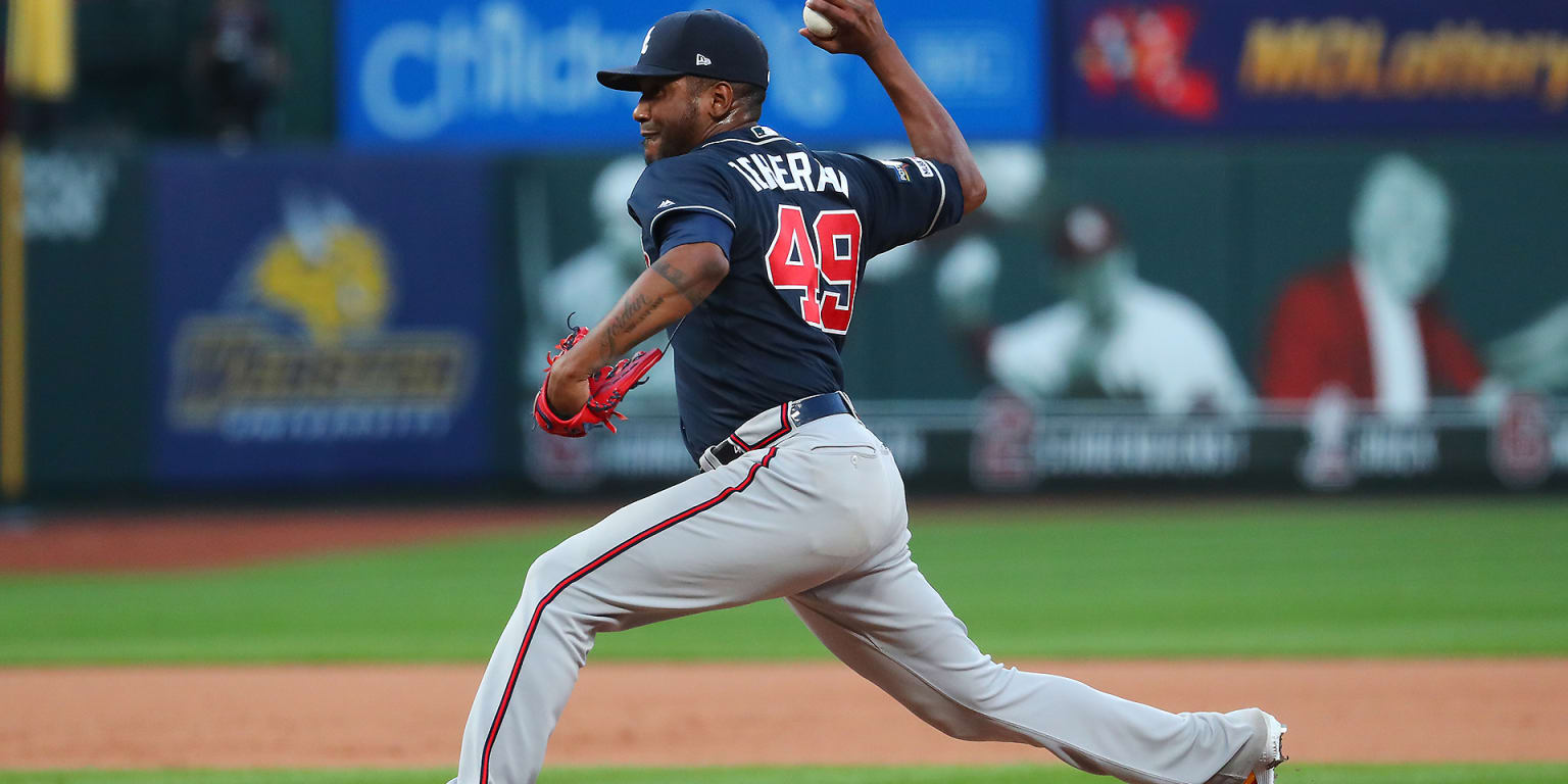 Braves lose Game 4 to Cardinals in extras