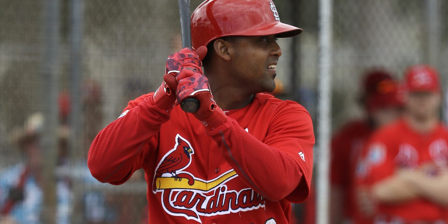 Cards' Alberto Rosario on first hit and start