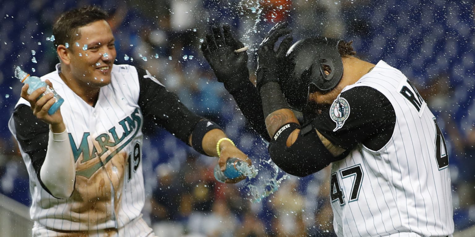 Marlins win on walk-off against D-backs