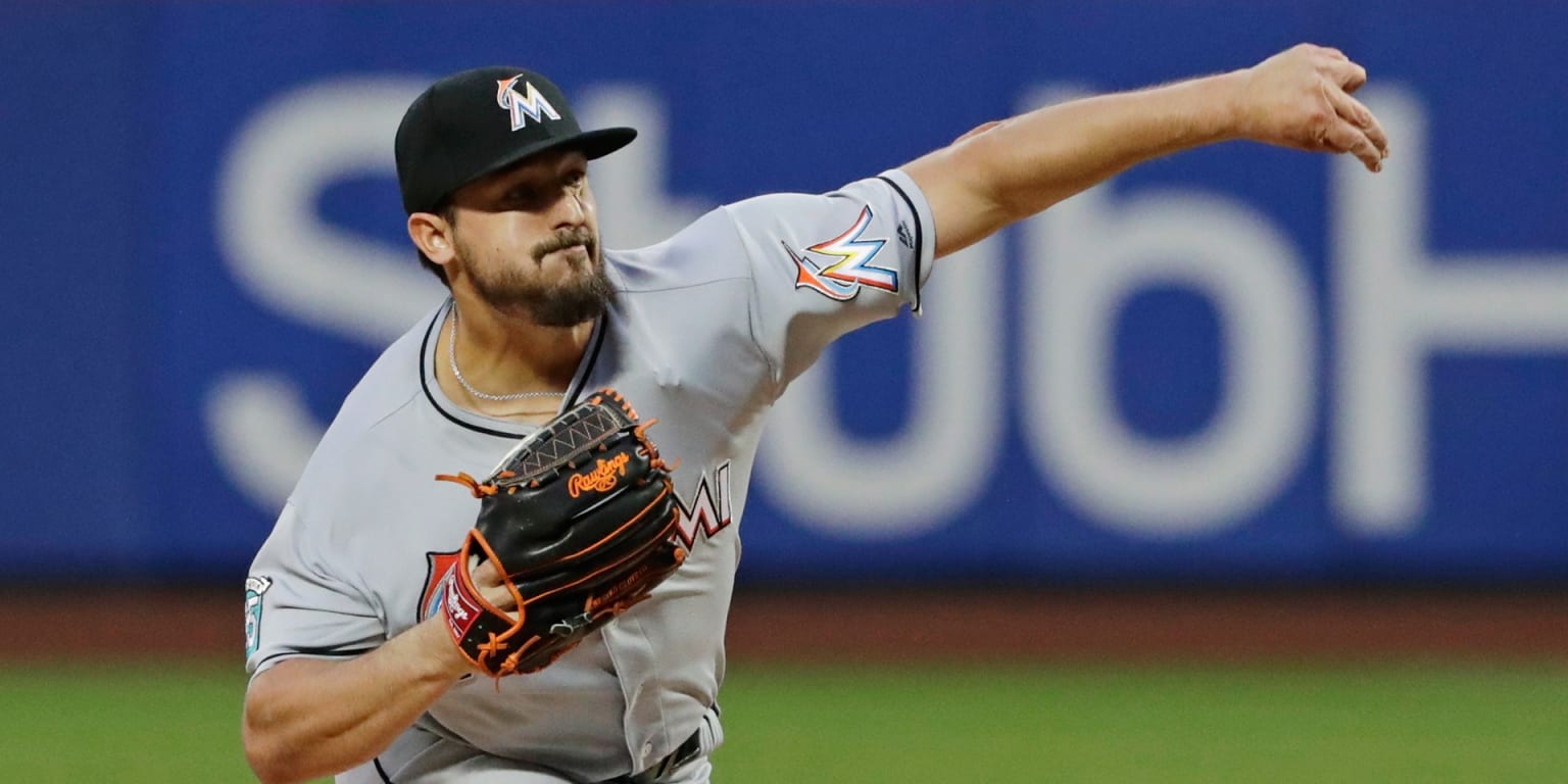 Caleb Smith strikes out 8 as Marlins beat Mets
