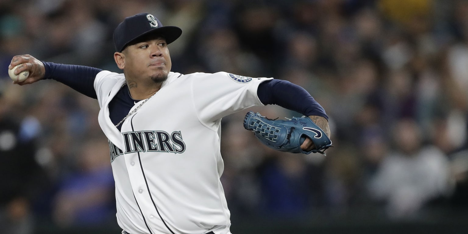 Felix Hernandez leads Mariners past Indians