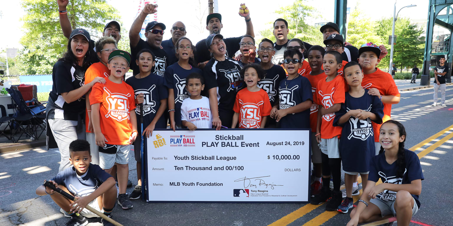 Bronx, Queens stickball championship