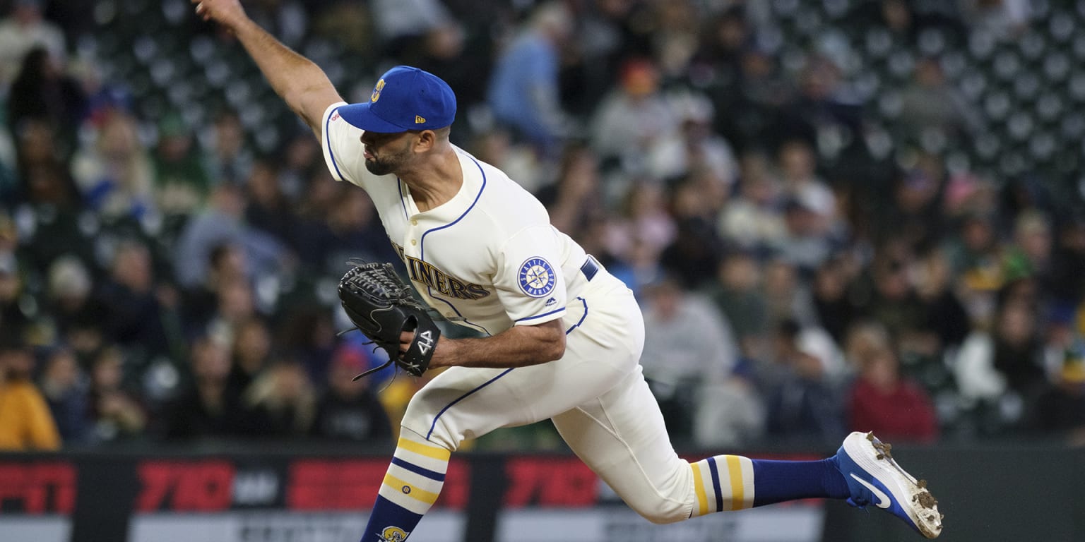 Mariners Inbox: Who will surprise this spring?