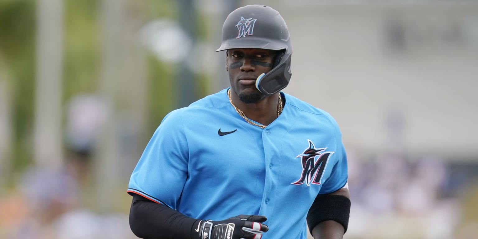 Jorge Soler provides boost to Marlins' defense, offense