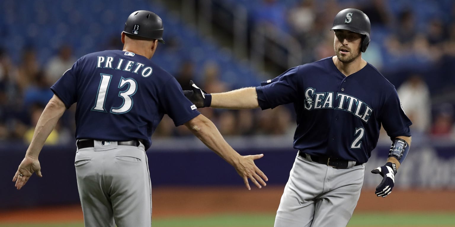 Tom Murphy homers twice as Mariners beat Rays