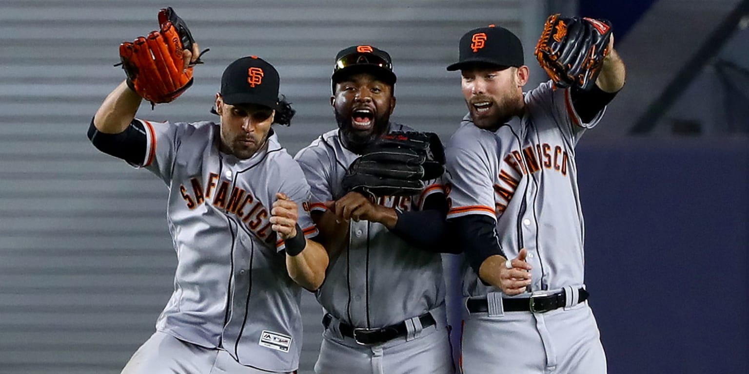 Williamson's hit in 12th ends losing streak