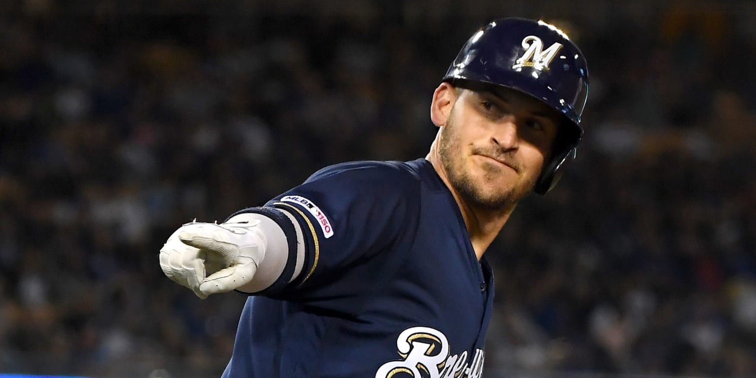 Grandal tunde a su exequipo y Milwaukee gana