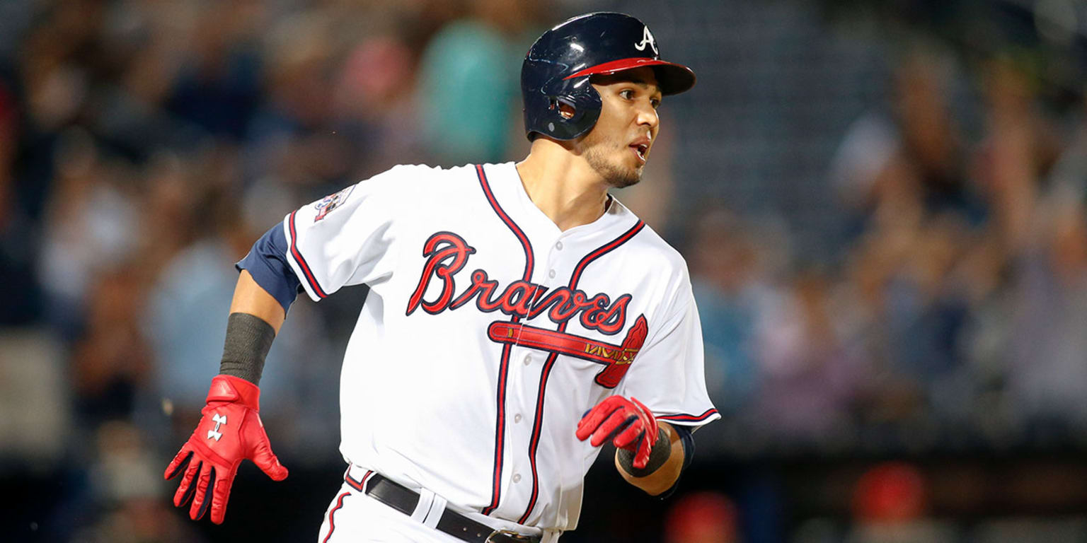 Rio Ruiz arrives at Braves camp with new body