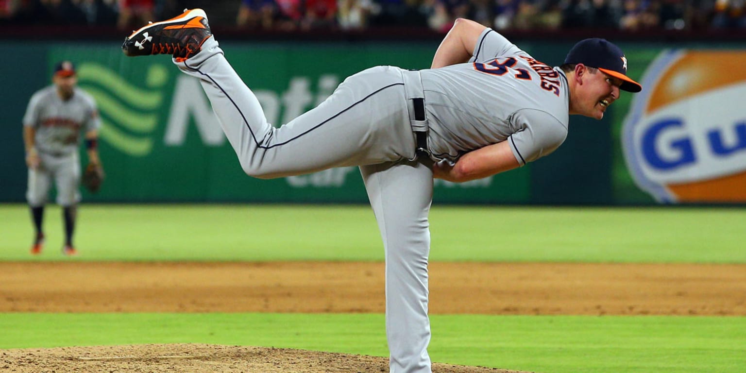 Astros' Will Harris to begin throwing program