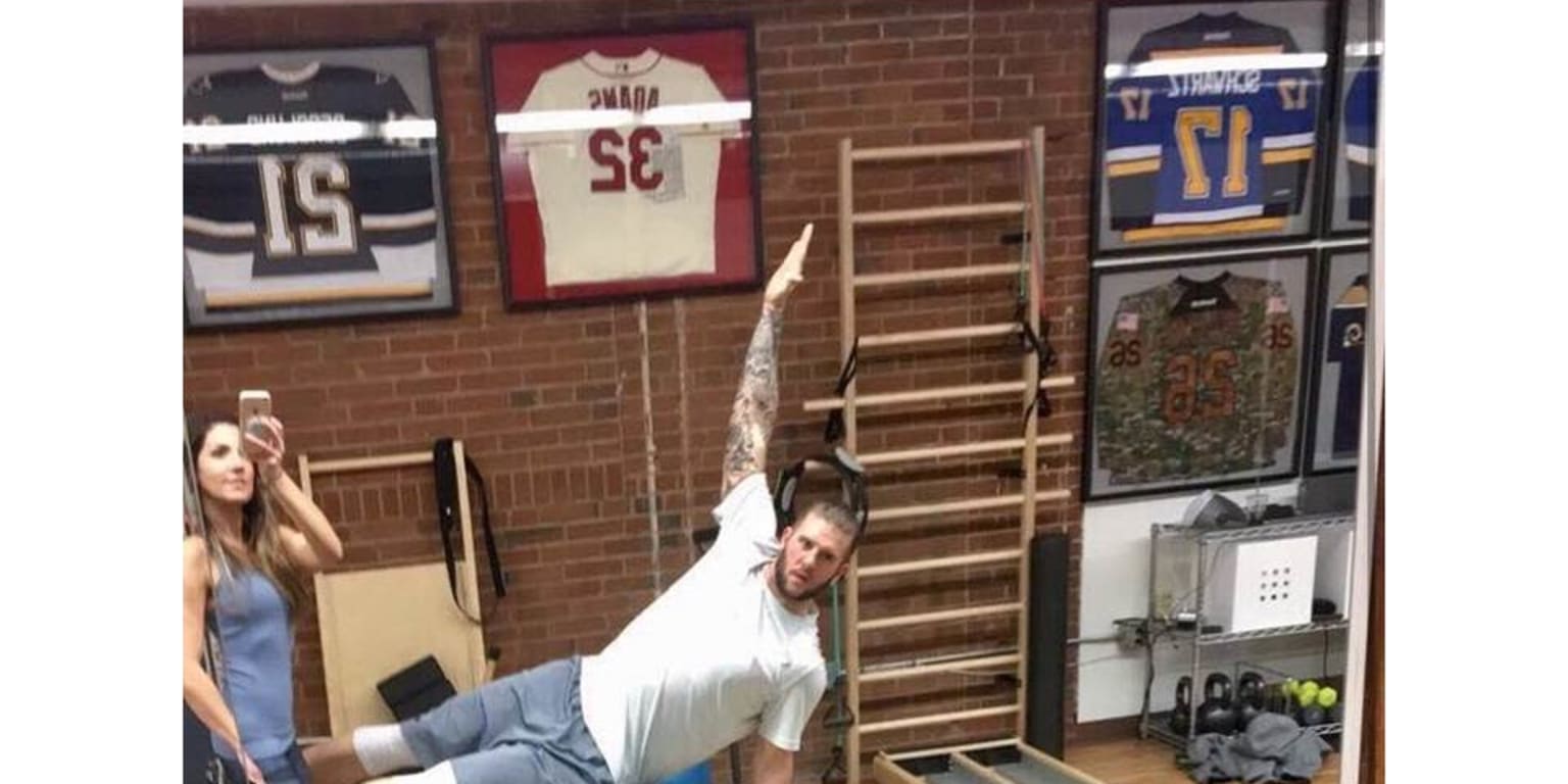 Photo of the Night: Be inspired by Matt Adams' Pilates pose | MLB.com