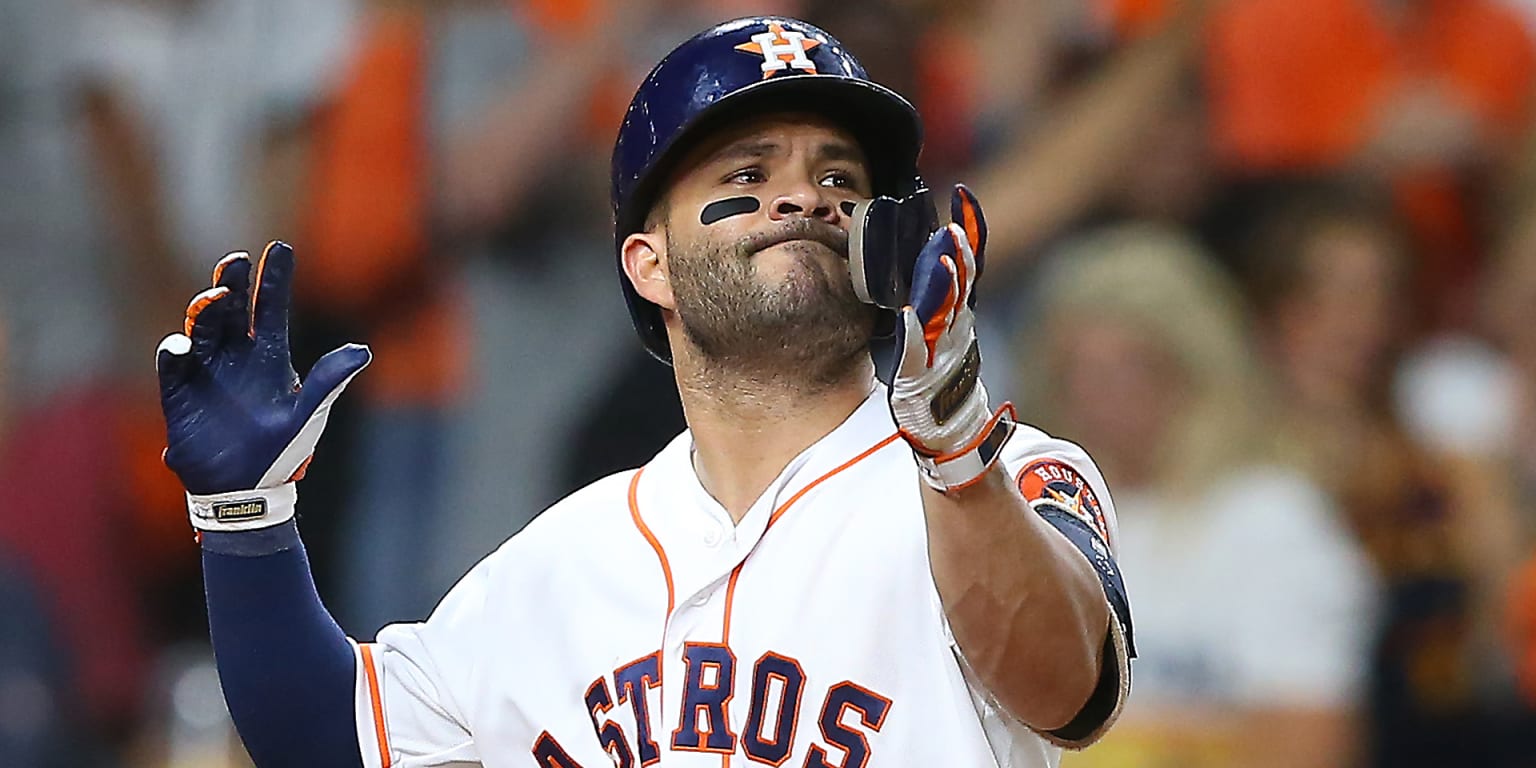 Altuve has most playoff homers for second baseman