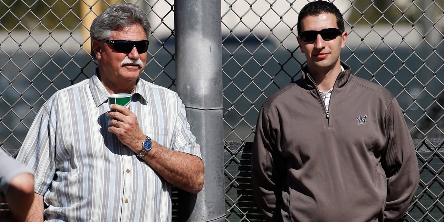 Doug Melvin's son exits Brewers organization