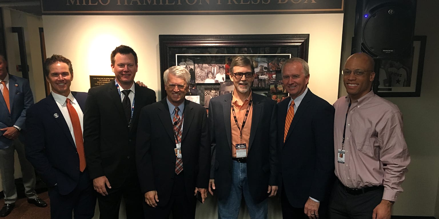 Astros unveil Milo Hamilton Press Box