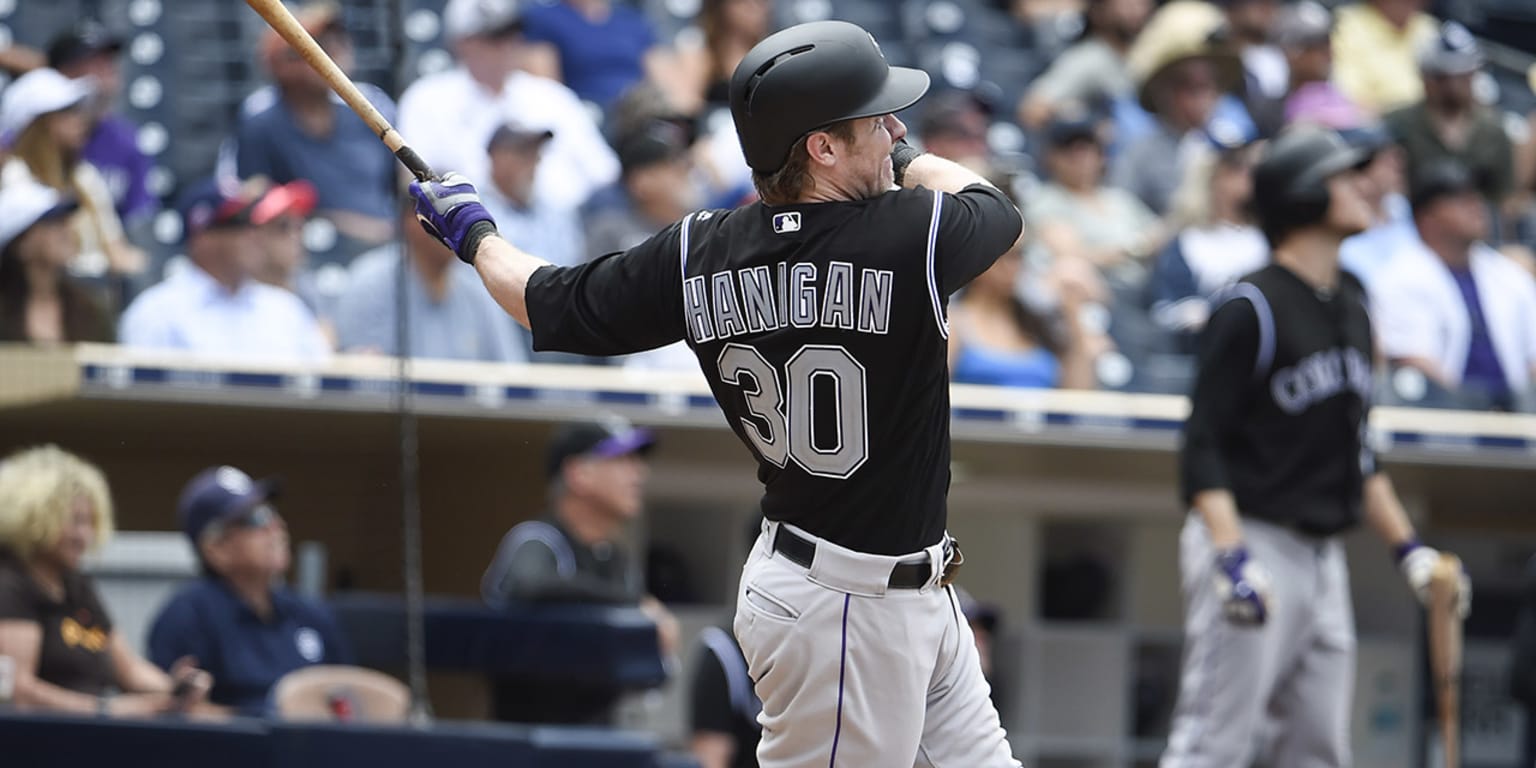 Ryan Hanigan homers in debut as Rockies win
