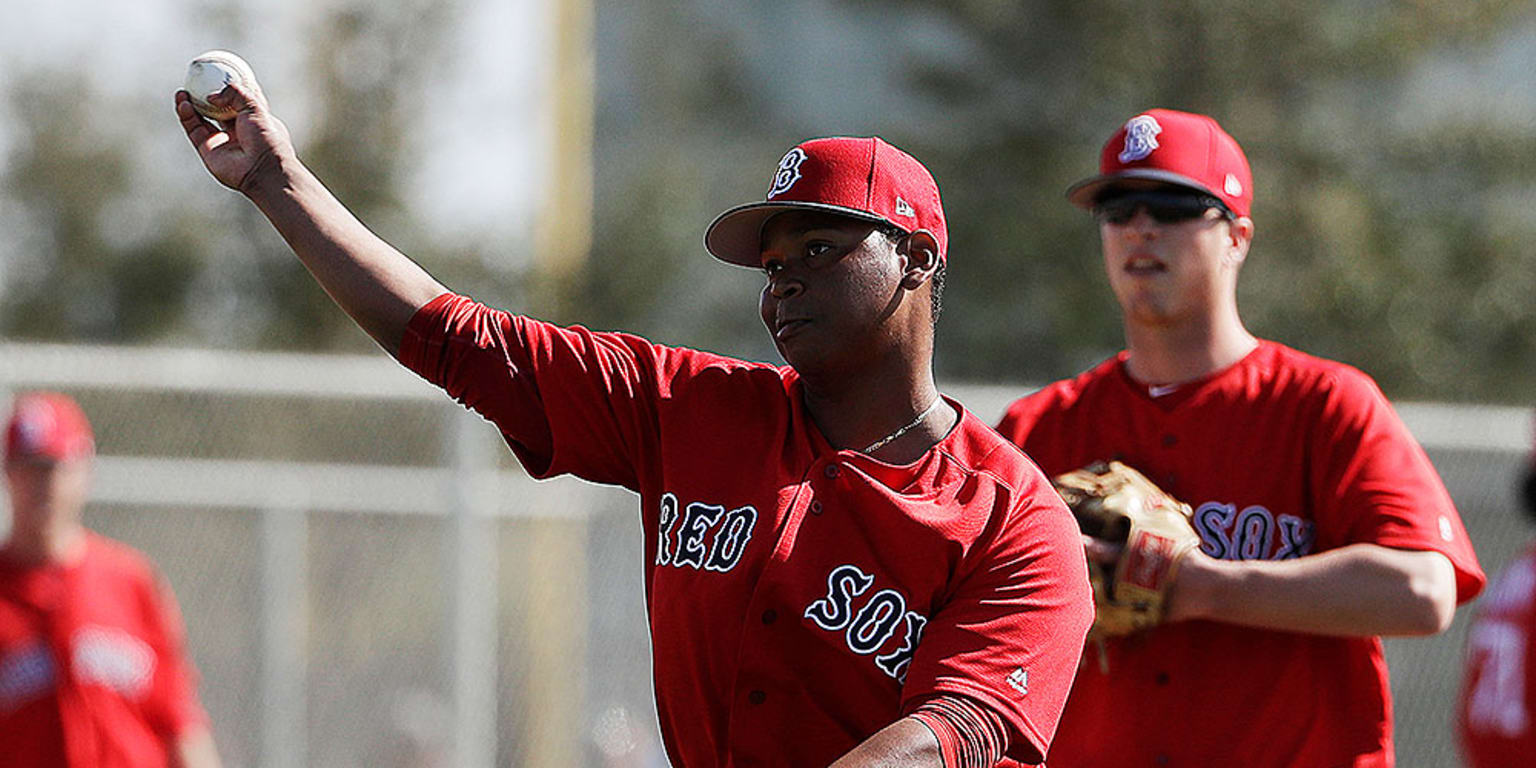 Red Sox announce roster moves