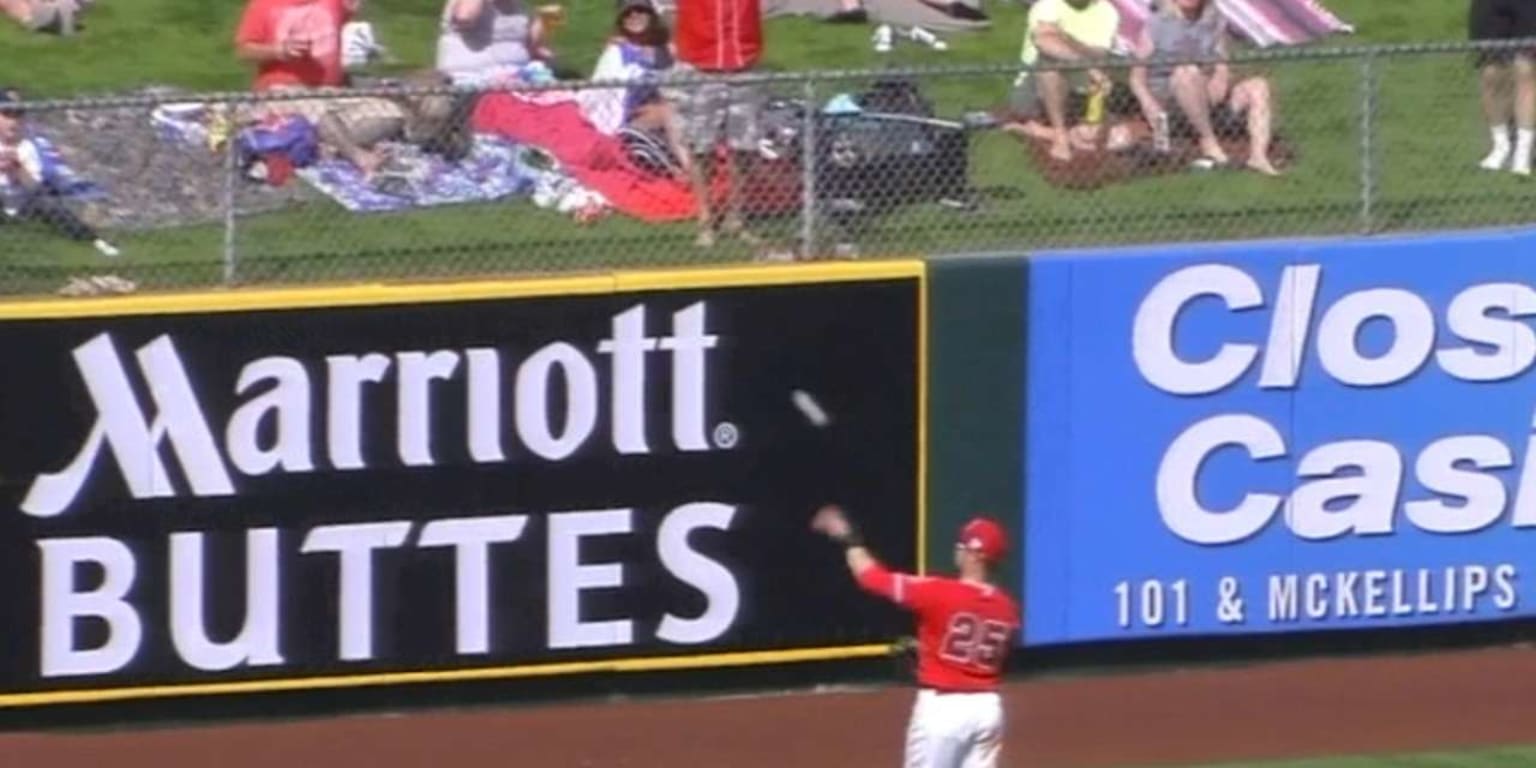 Enjoy the many subtle reactions from one of the strangest double plays ...