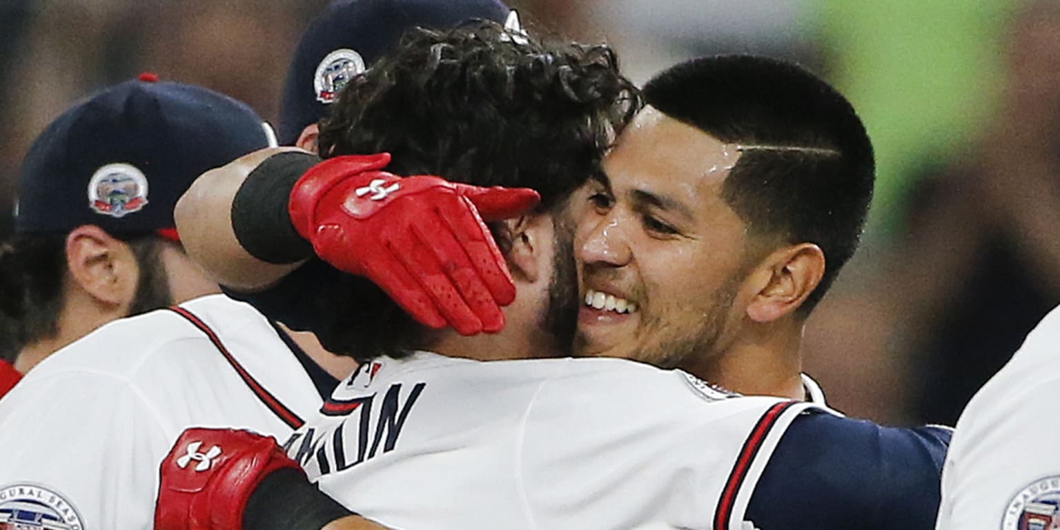 Rio Ruiz sends Braves to walk-off win in 9th