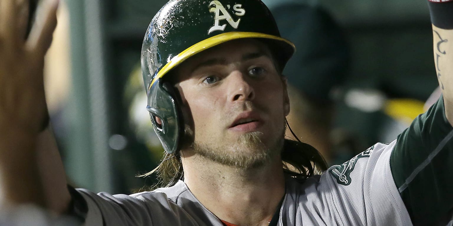 Trade notes: Cubs, A's talk Josh Reddick