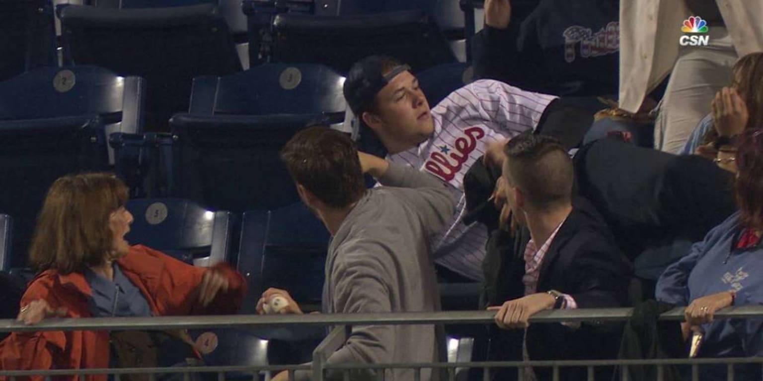 This one-handed, diving catch by a Phillies fan is one of the best you ...