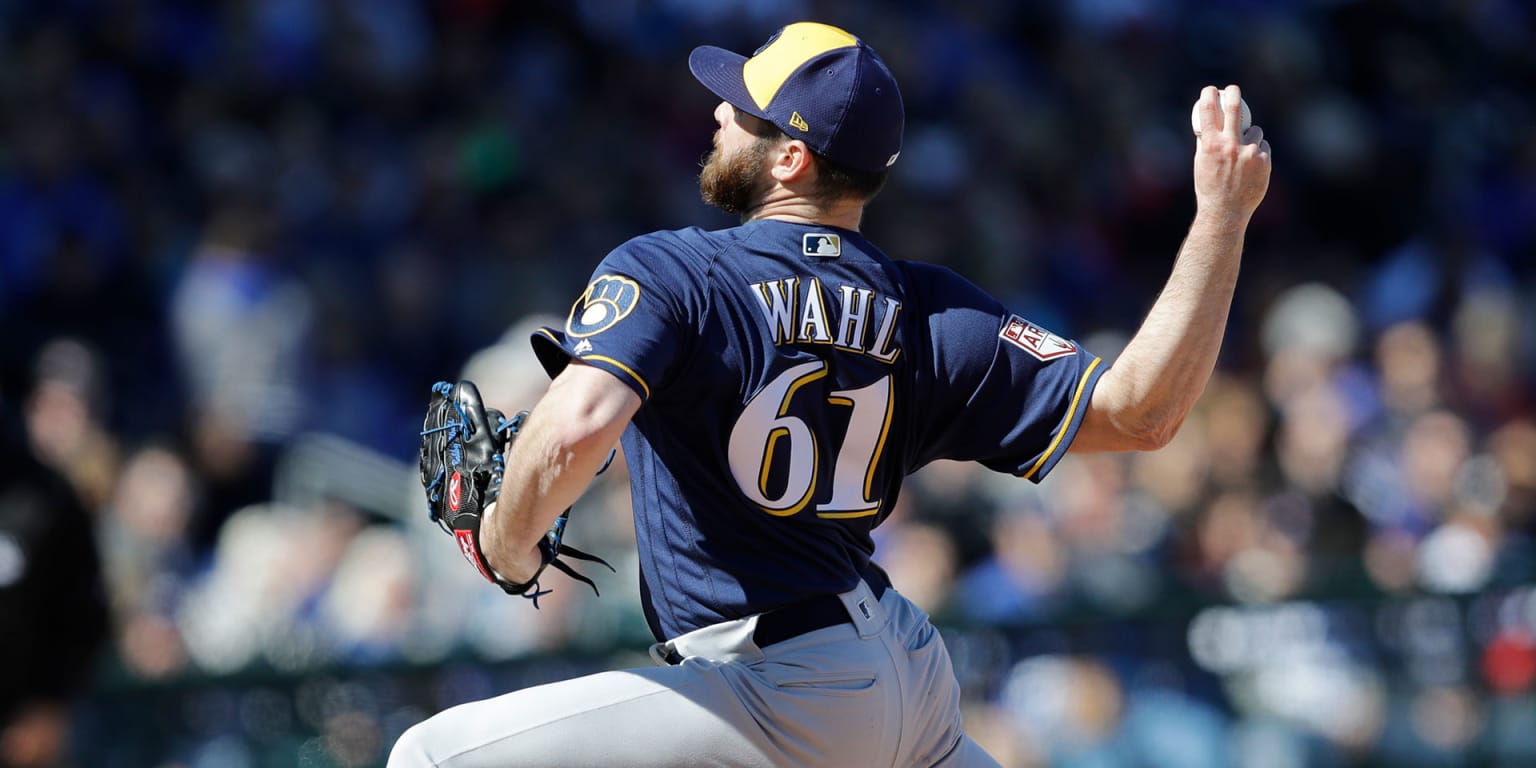 Bobby Wahl has torn ACL in right knee