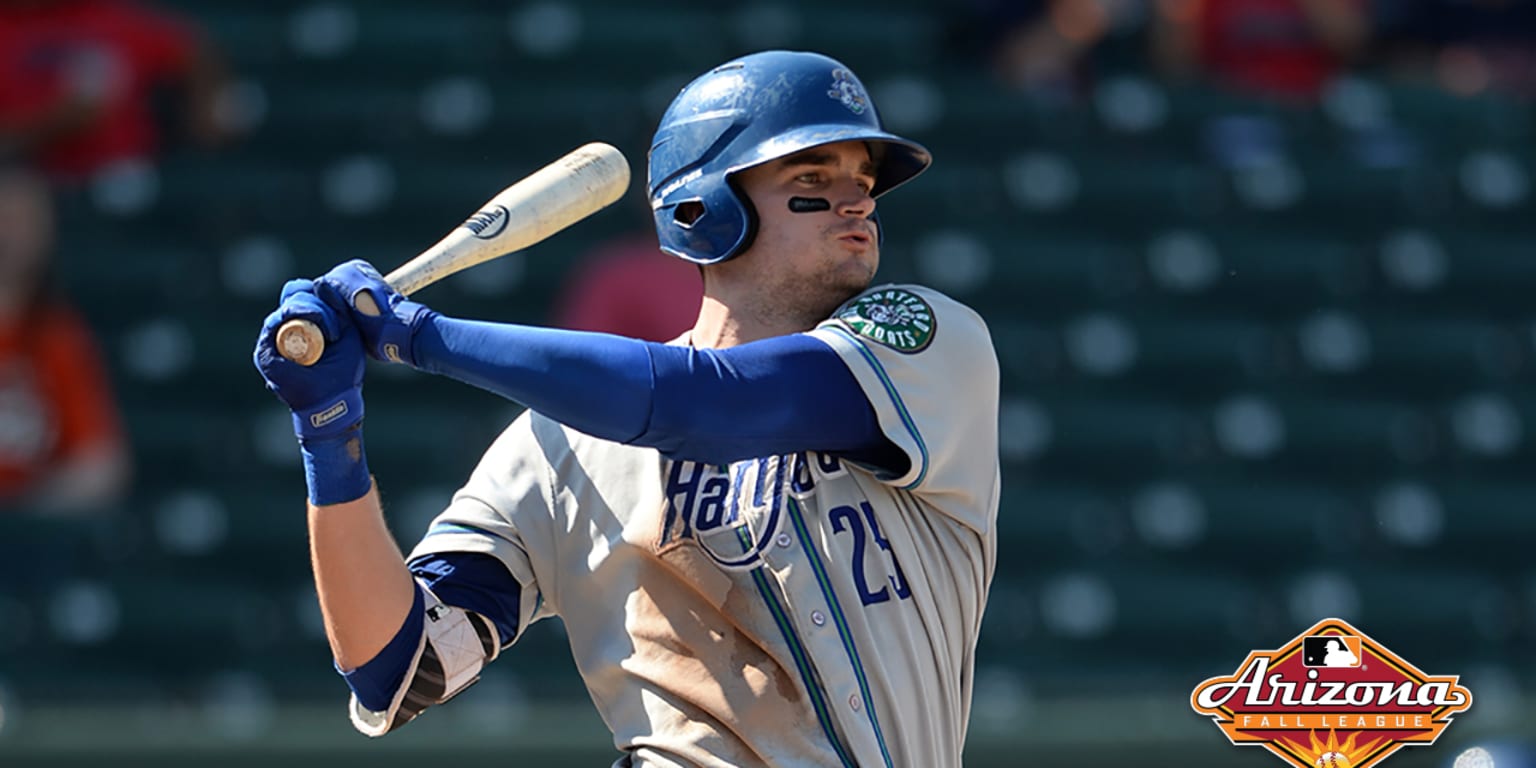 Sam Hilliard stays hot, leads Salt River