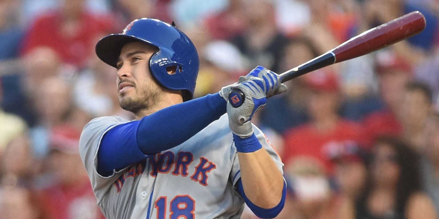 Travis d'Arnaud's 2 HRs sparks Mets' offense