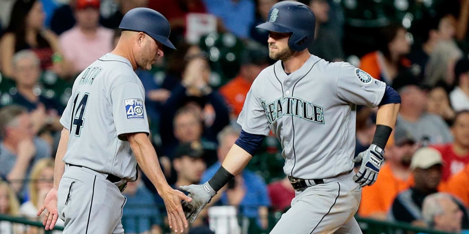 Mitch Haniger sparks Seattle's offense in win