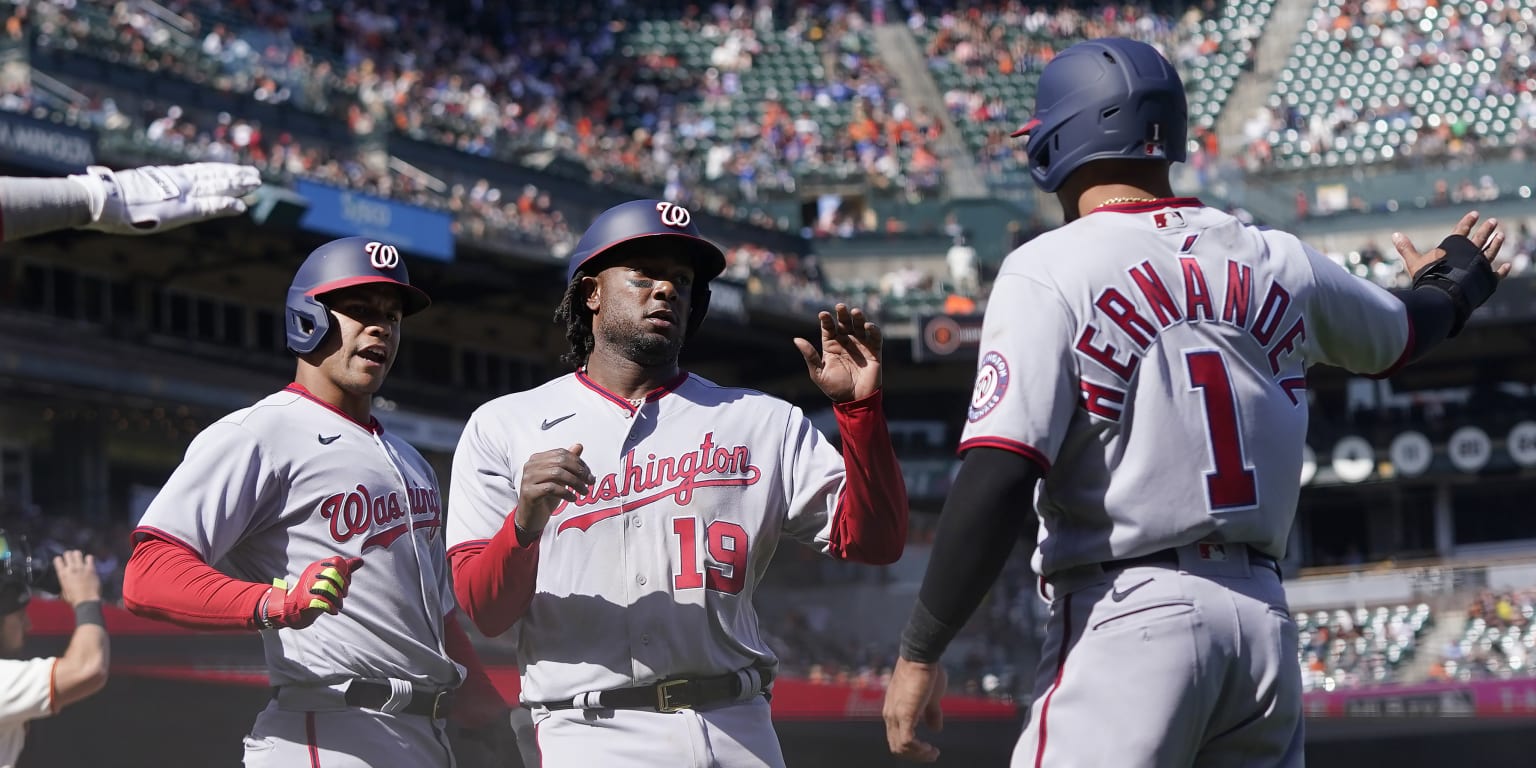 Soto batea 3 hits en triunfo de Washington