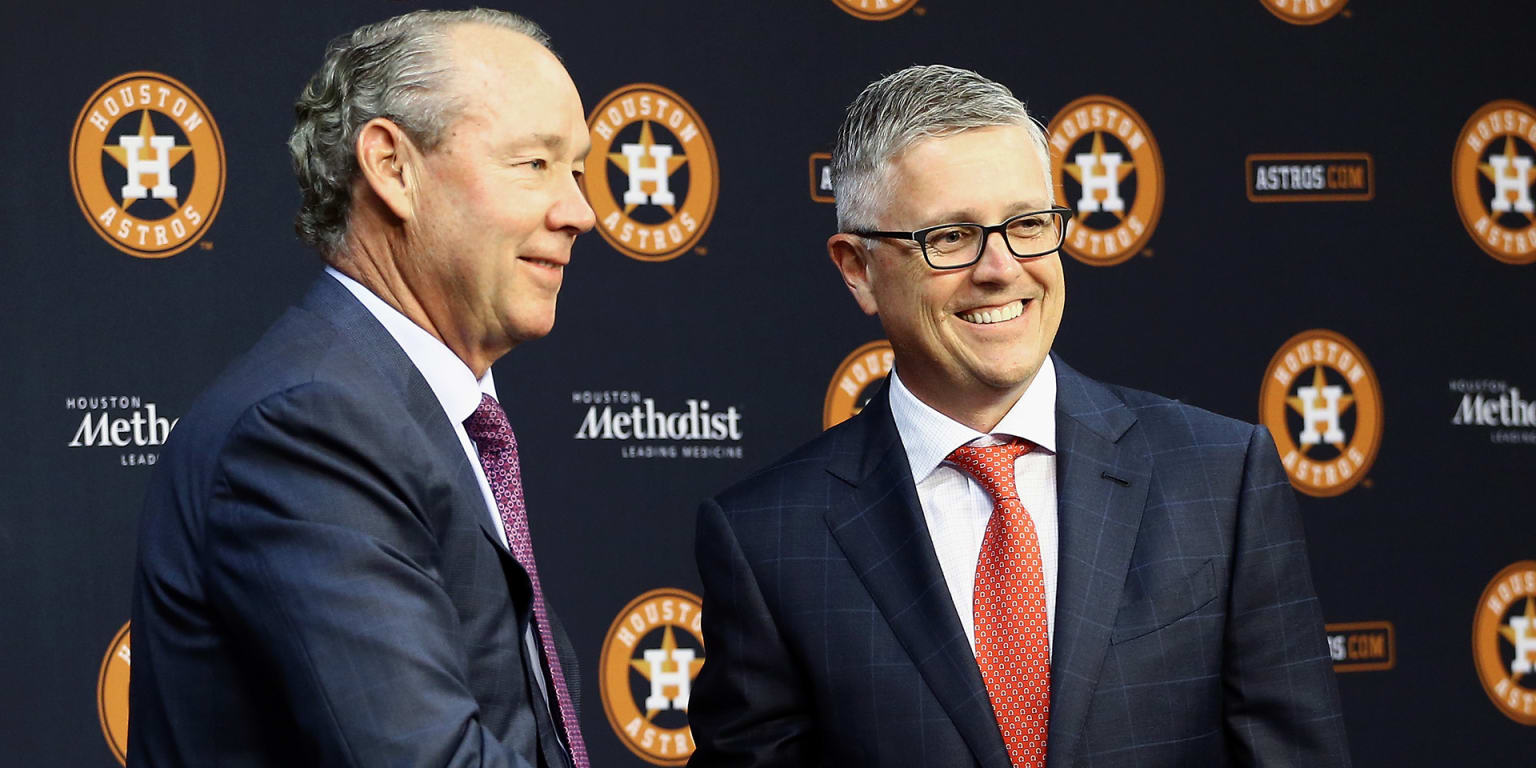 Jim Crane taking in Astros' recent success