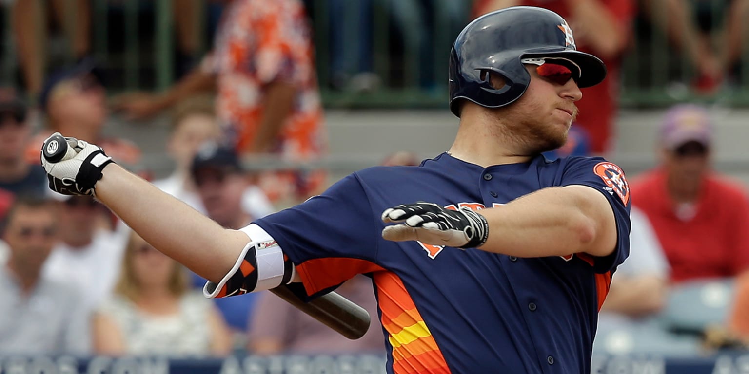 A.J. Reed makes impression during Astros camp