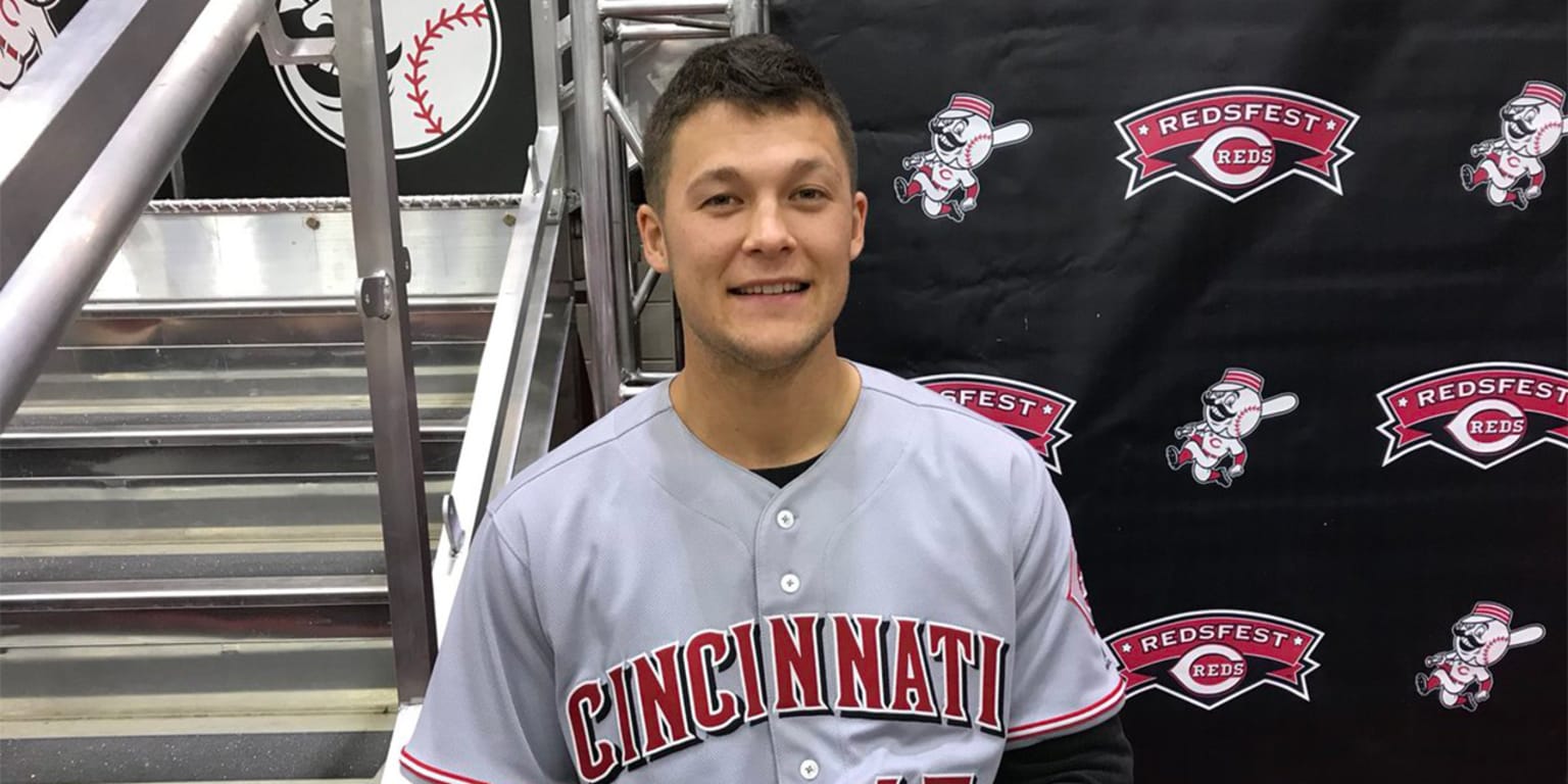 Reds prospect Nick Senzel tries more positions