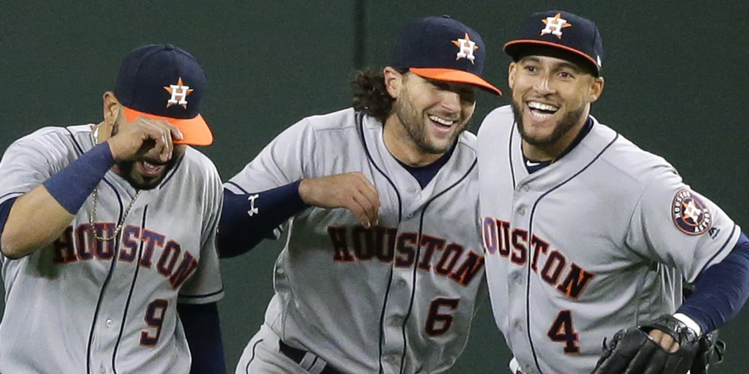 Astros' four-run sixth revives offense