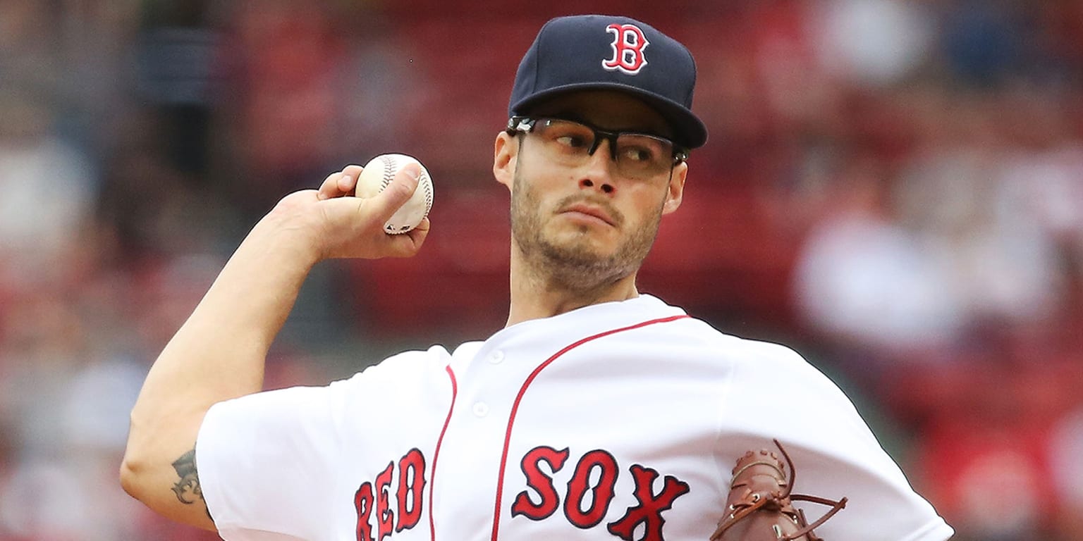 Joe Kelly out to rack up strikeouts in relief