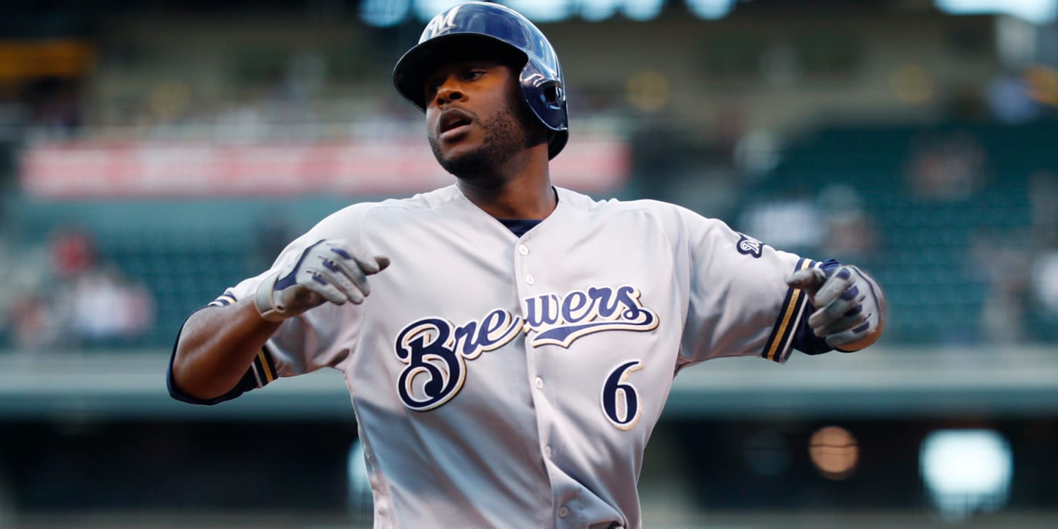 Lorenzo Cain hits homer on first pitch in win